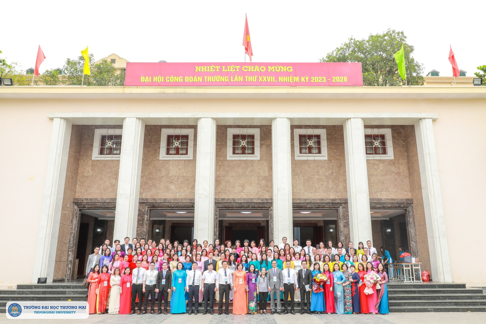 Ban Chấp hành Công đoàn Trường Đại học Thương mại nhiệm kỳ 2023 - 2028 ...